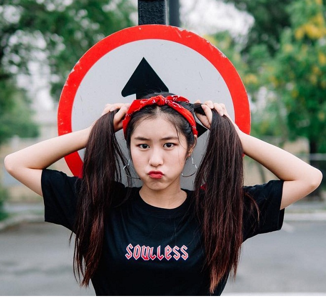 Cách buộc tóc 2 bên đẹp Fashionista: 18 kiểu "thổi bay" cái nóng mùa hè