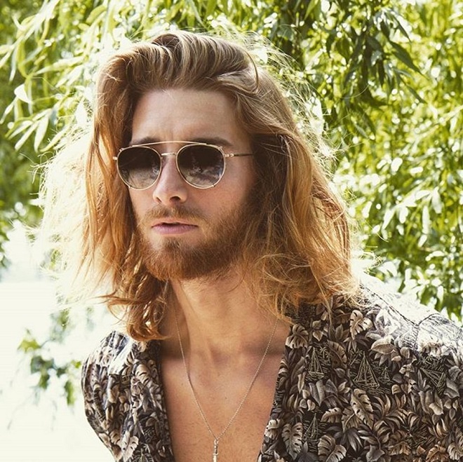 Kiểu tóc side swept nam đẹp: Top 11 mẫu thời thượng nhất hiện nay